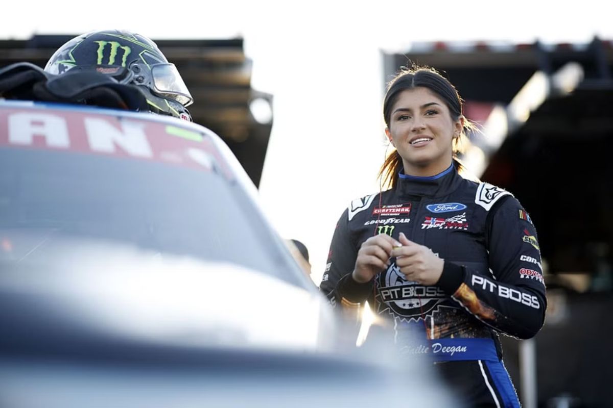 Female Engineer's View on NASCAR's New Era: Breaking Gender Norms!