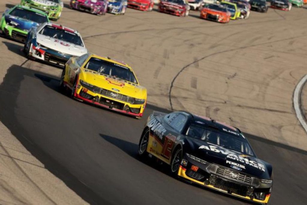 Iowa Corn 350 Full Results: Race Winner and Current Standings