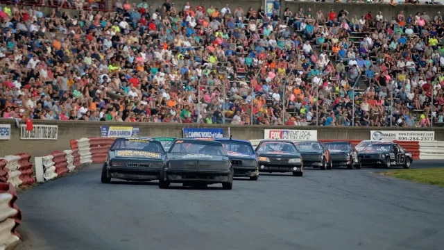 Bowman Gray Stadium Weekend Schedule Promises Nonstop NASCAR Thrills ...