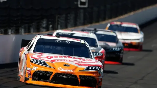 Tension Peaks as Top Drivers Clash in NASCAR's Sport Clips VFW Help A ...