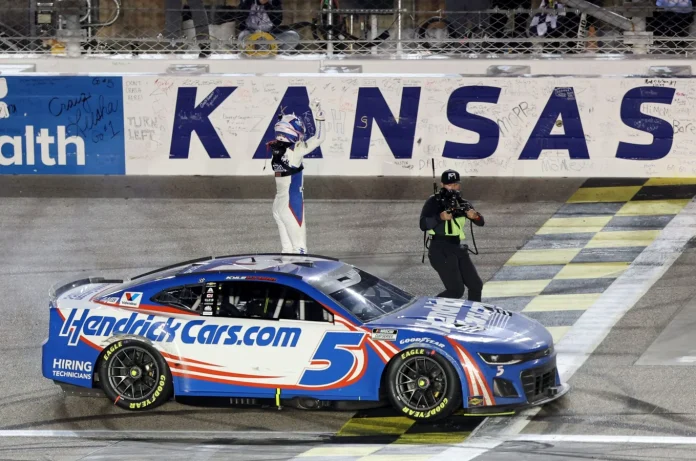 Kyle Larson aims for Kansas Speedway redemption after near-miss in ...