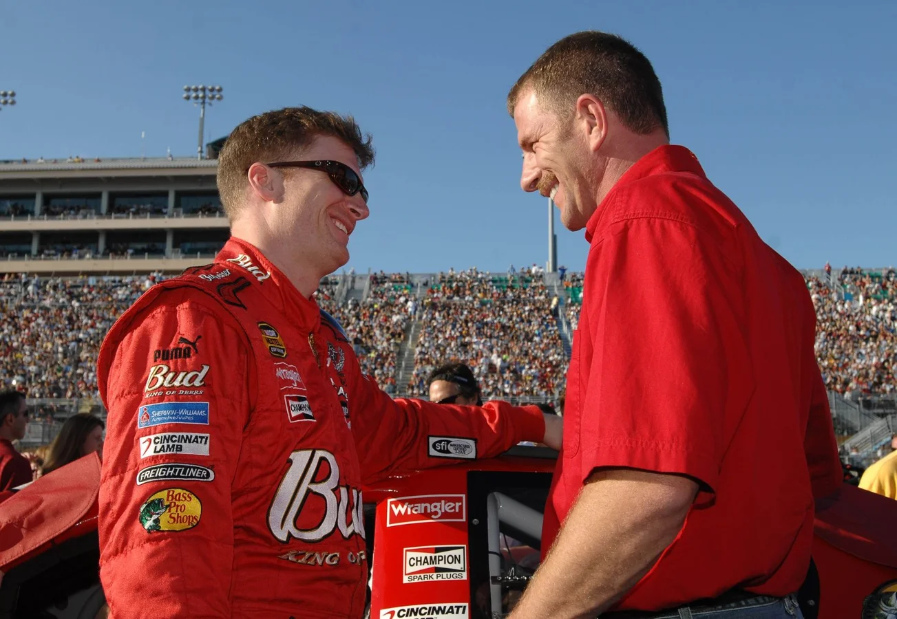 Dale Earnhardt Jr. Celebrates as Brother Kerry Makes Shocking Racing ...