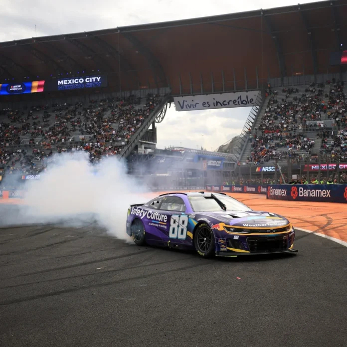 Shane van Gisbergen Pit Road Accident: Crew Member Hit by Flying Tire ...