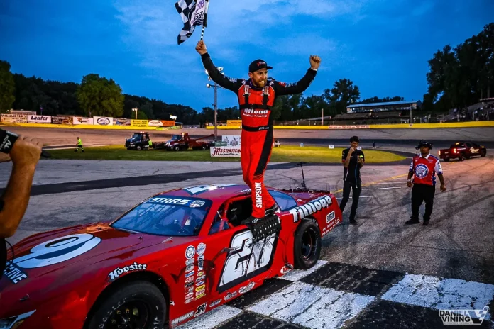 Ty Majeski finishes second in dramatic ASA STARS Slinger showdown as ...