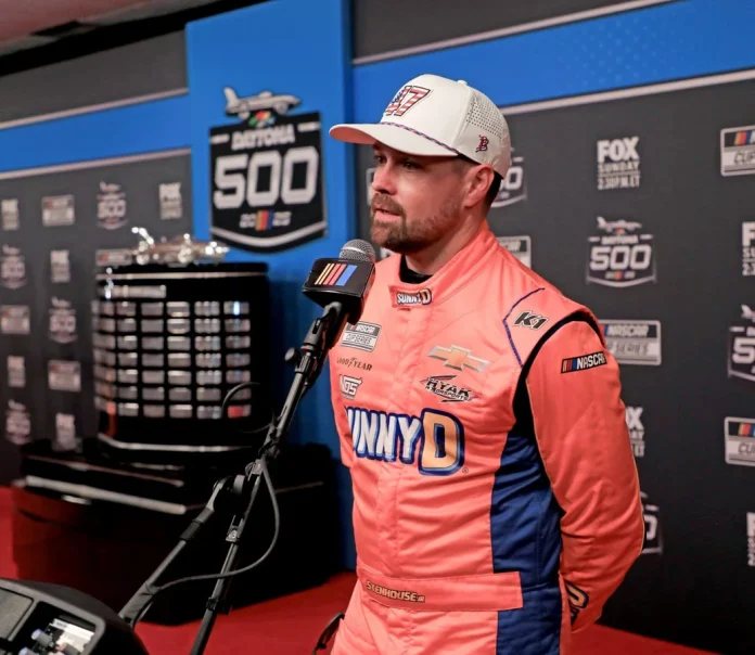 Ricky Stenhouse Jr. Supports Dietrich After Viral Dirt Race Rant ...