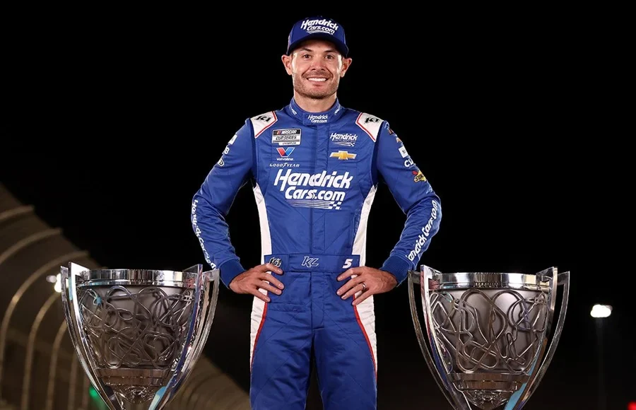 Kyle Larson Snatches NASCAR Championship in Shocking Finish